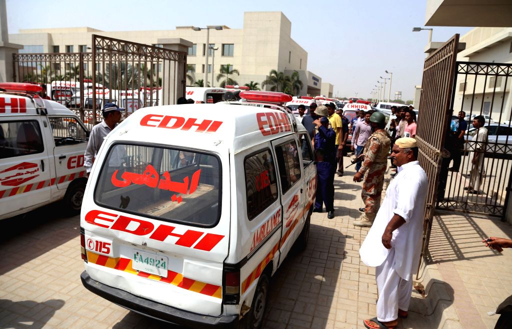 PAKISTAN-KARACHI-BUS-ATTACK