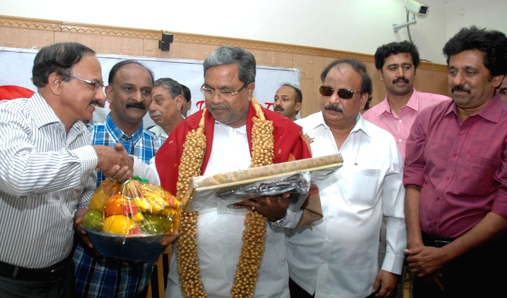 Bangalore Press Club felicitates Karnataka CM
