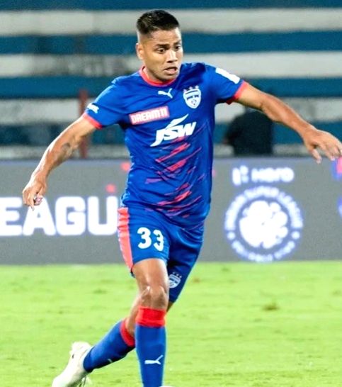 Kerala Blasters FC sign Prabir Das on three-year deal