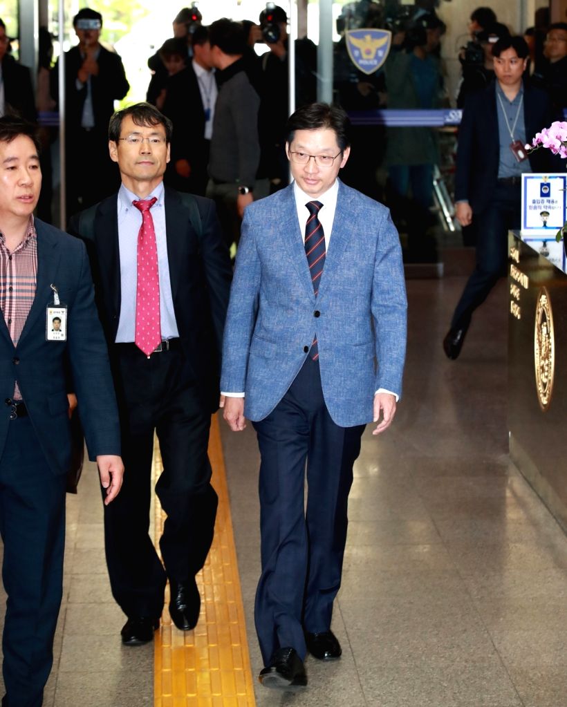 Former Moon aide questioned on opinion rigging scandal
