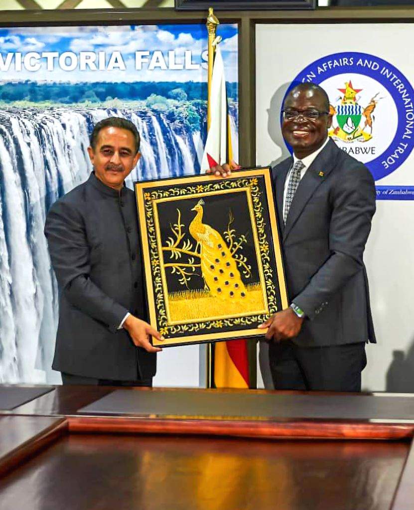 Kirti Vardhan Singh Meets Zimbabwean Foreign Minister