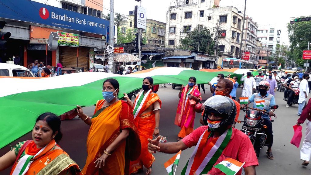 BJP takes out rally carrying 330ft long tricolor on 74th Independence Day