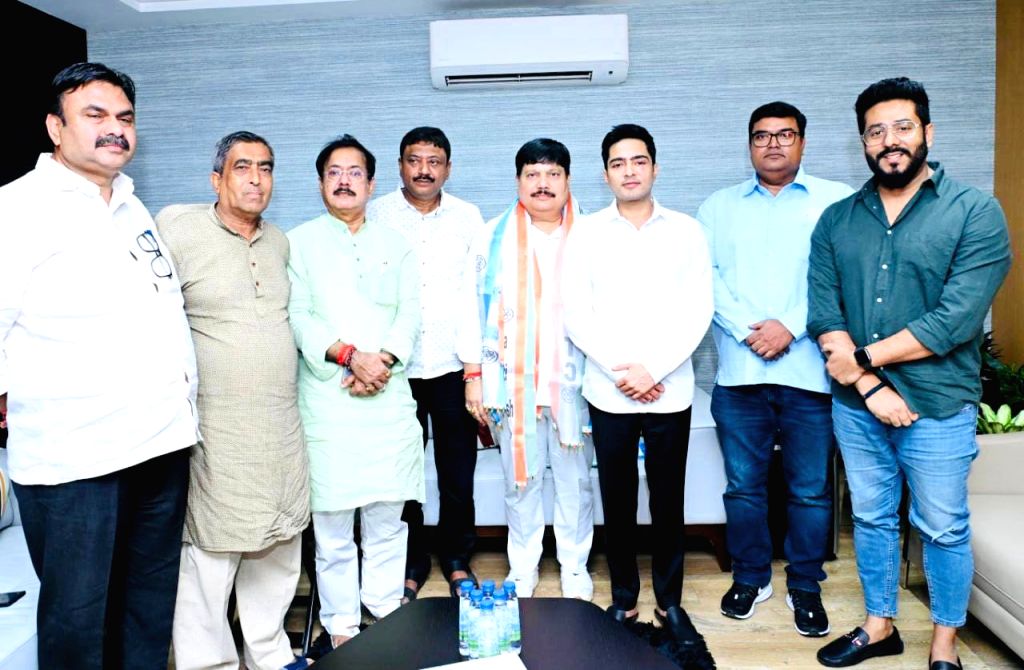 BJP Lok Sabha member Arjun Singh rejoins Trinamool Congress