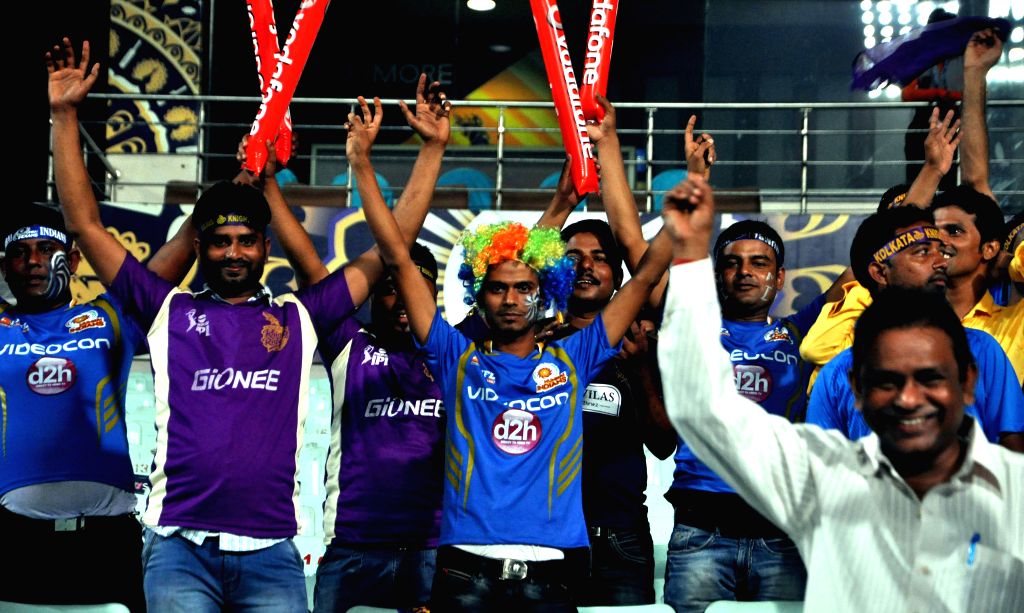 IPL 2015 - KKR Vs MI - Fans