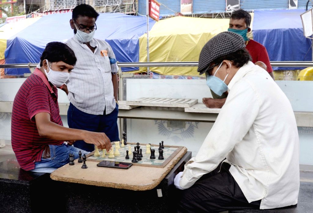 For 8 to 80, Gariahat flyover underbelly melting pot of Kolkata chess nerds