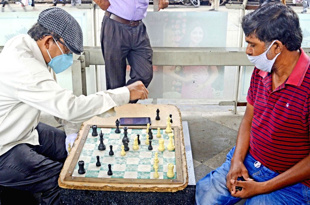 For 8 to 80, Gariahat flyover underbelly melting pot of Kolkata chess nerds