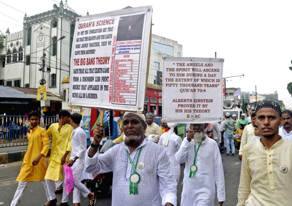 Kolkata : Muslim devotees take part in a religious procession on the ...