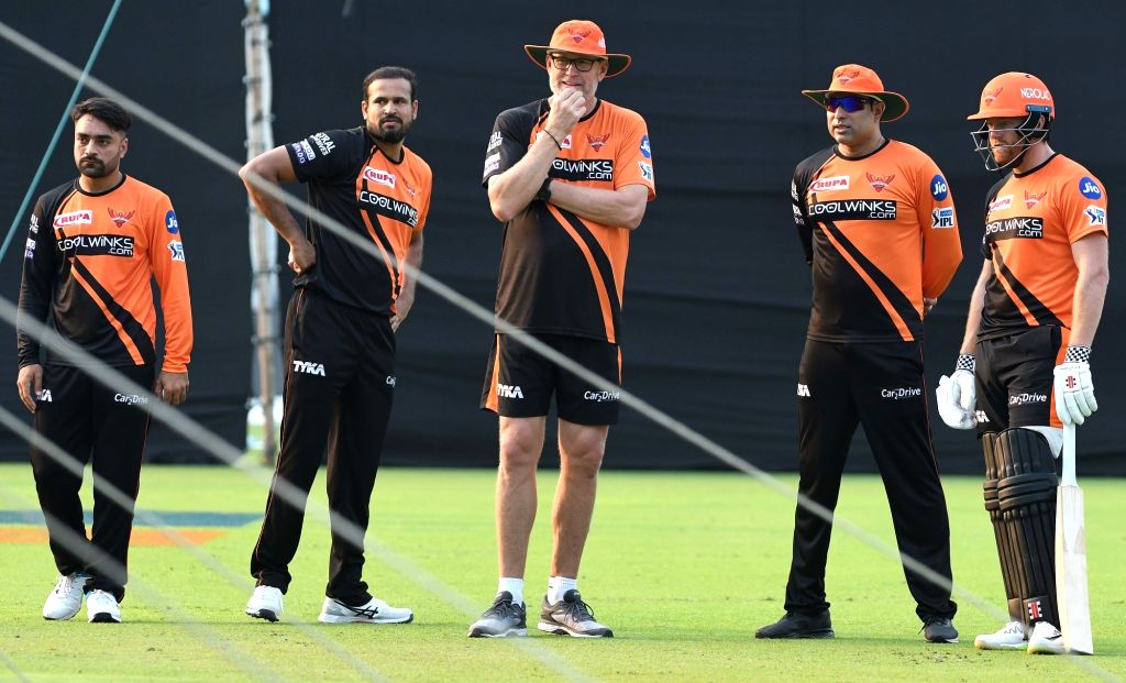 David Warner in superb rhythm, raring to go: Laxman
