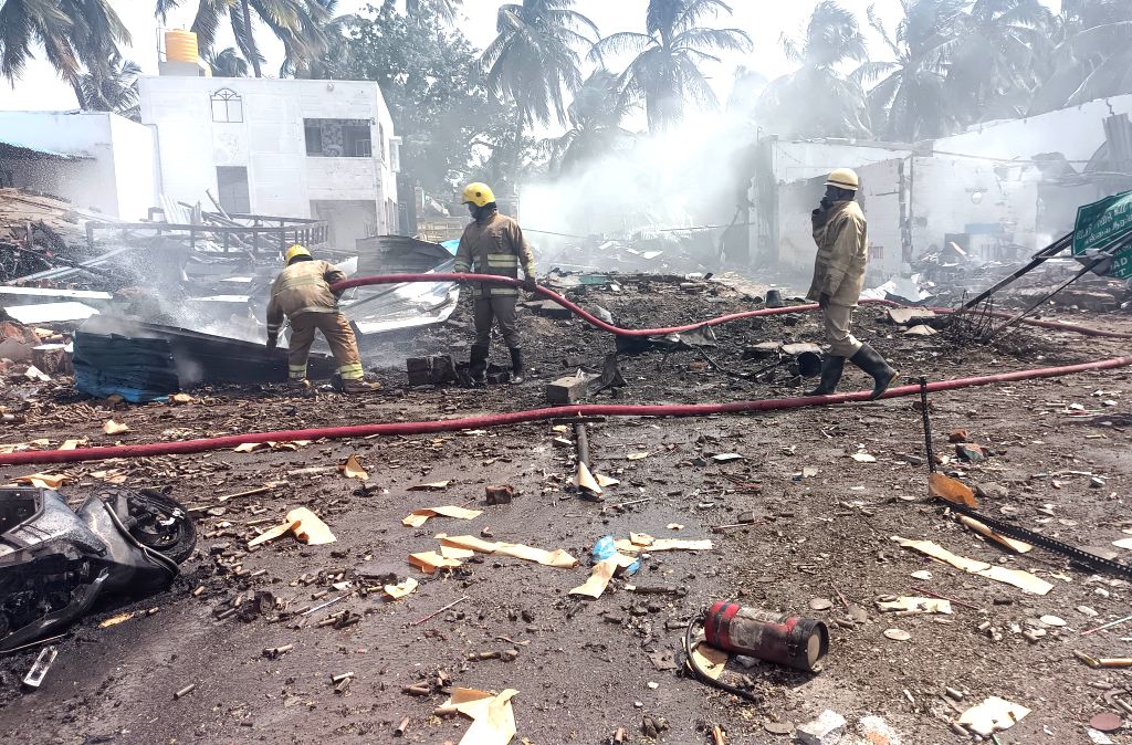 Krishnagiri : Explosion in firecracker factory