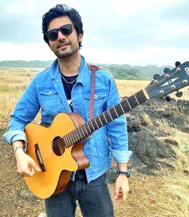 'Kumkum Bhagya' star Kushagra Nautiyal unspools his rocker days in Delhi