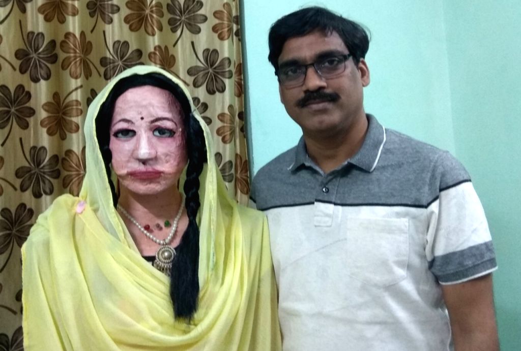 KV teacher develops robot which speaks 38 foreign languages
