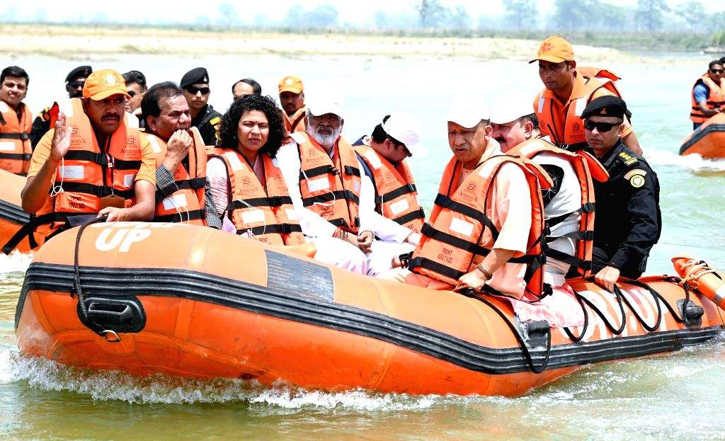 Lakhimpur Kheri: CM Yogi inspectes the channelisation work
