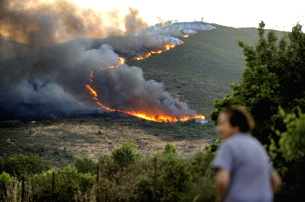 Largest wildfire of 2021 in Spain still active