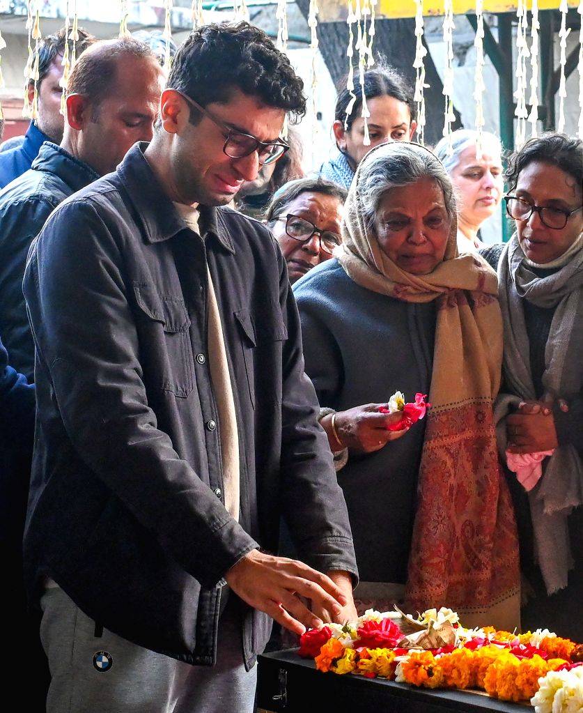 Last Rites of Captain Shambhavi Pathak