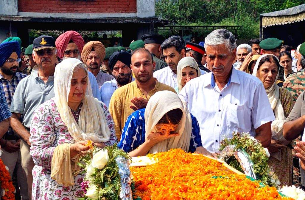 Last Rites of Lt Colonel Bhanu Pratap Singh