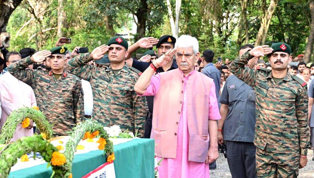 LG Manoj Sinha Pays Tribute to Army Rifleman Sunil Kumar