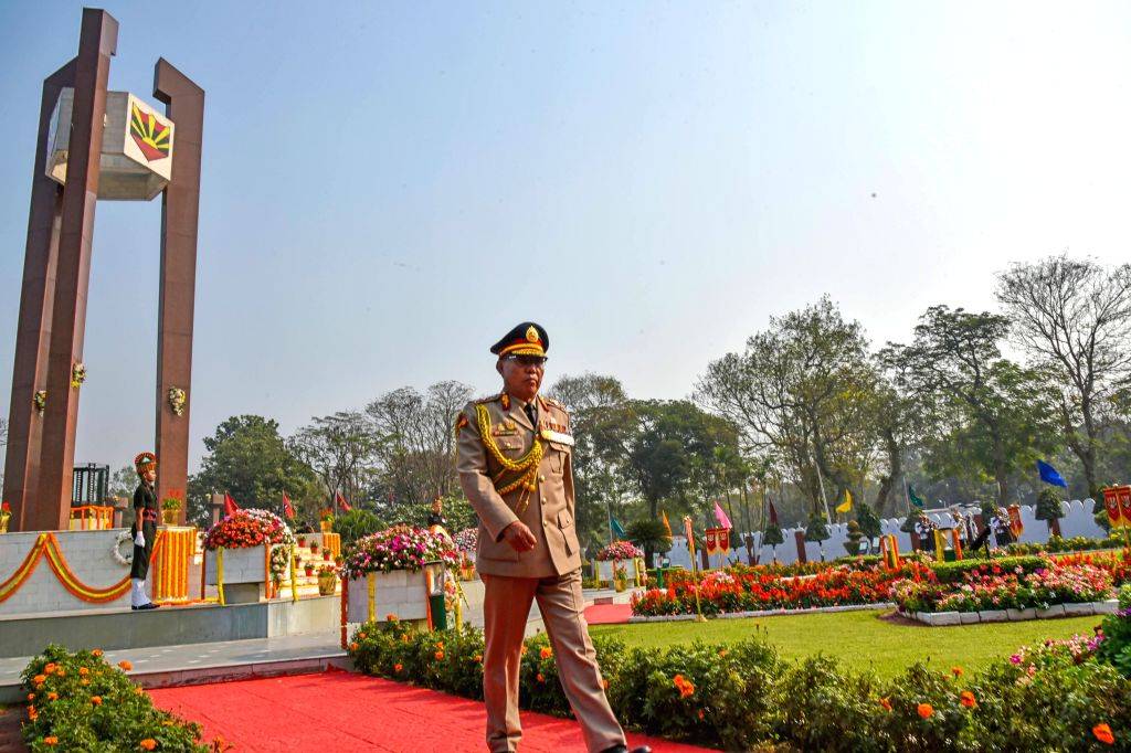 Lieutenant General Batoo Tshering lays a wreath at the Vijay Smarak ...
