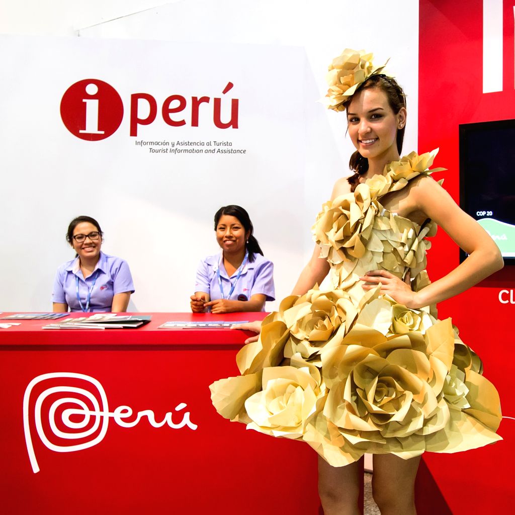 Lima (Peru): Pentagonito COP 20 conference center