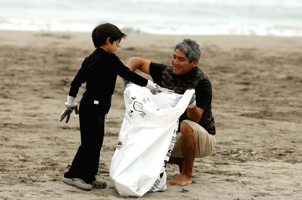 PERU-LIMA-WORLD OCEANS DAY-BEACH CLEANUP