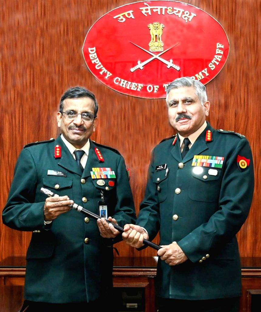 Lt Gen Vipul Shinghal takes charge as DCOAS (IS&T)