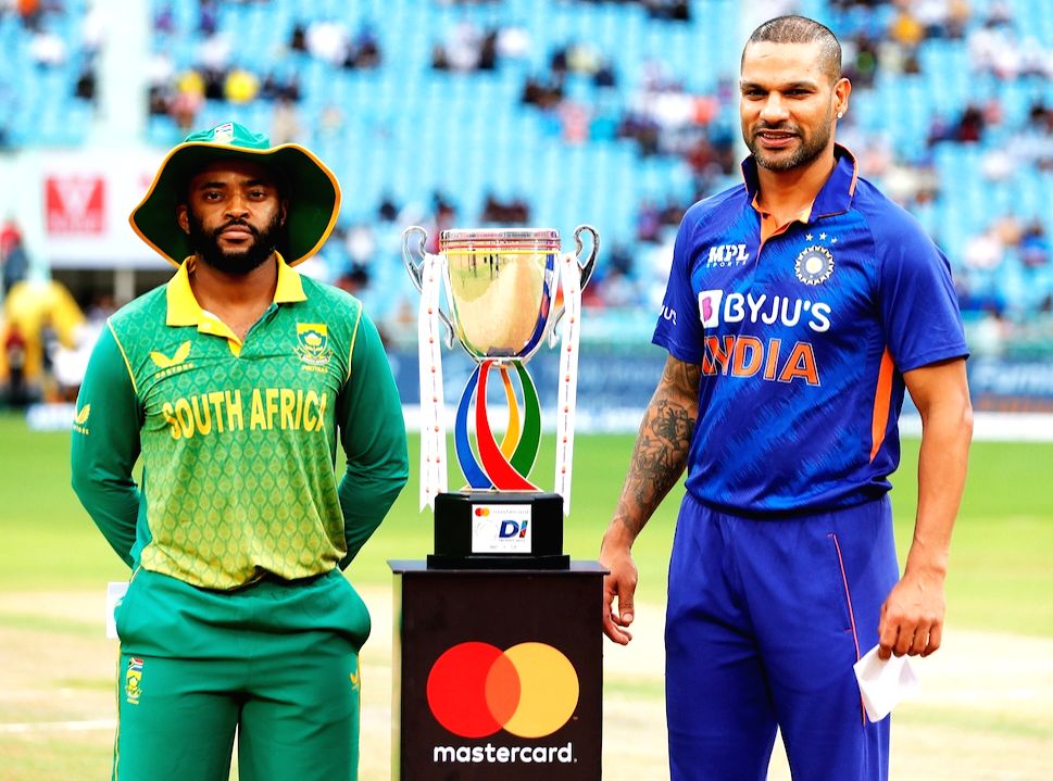 Lucknow : Indian team captain Shikhar Dhawan and South African captain ...