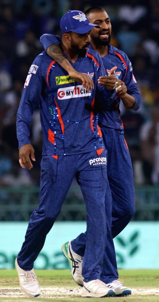 Lucknow : LSG bowler Krunal Pandya along with team captain KL Rahul ...