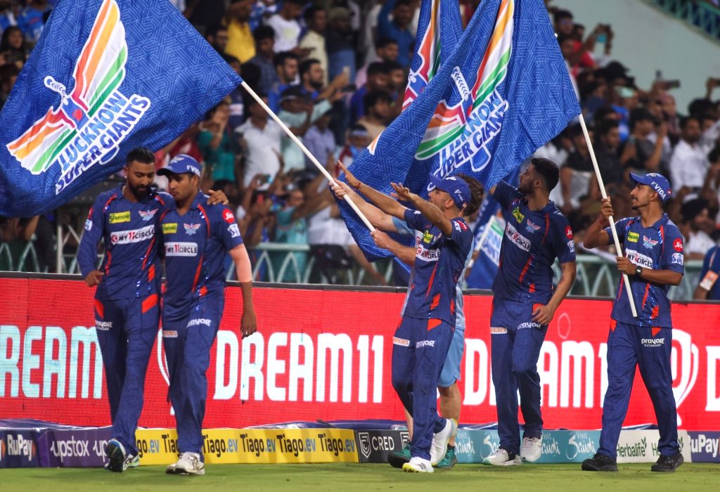 : Lucknow : Lucknow Super Giants captain Krunal Pandya with teammates ...