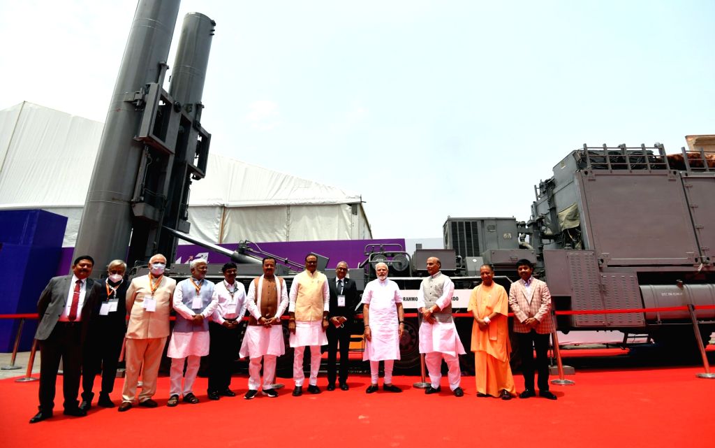 Lucknow : Prime Minister Narendra Modi visits the exhibition in Lucknow