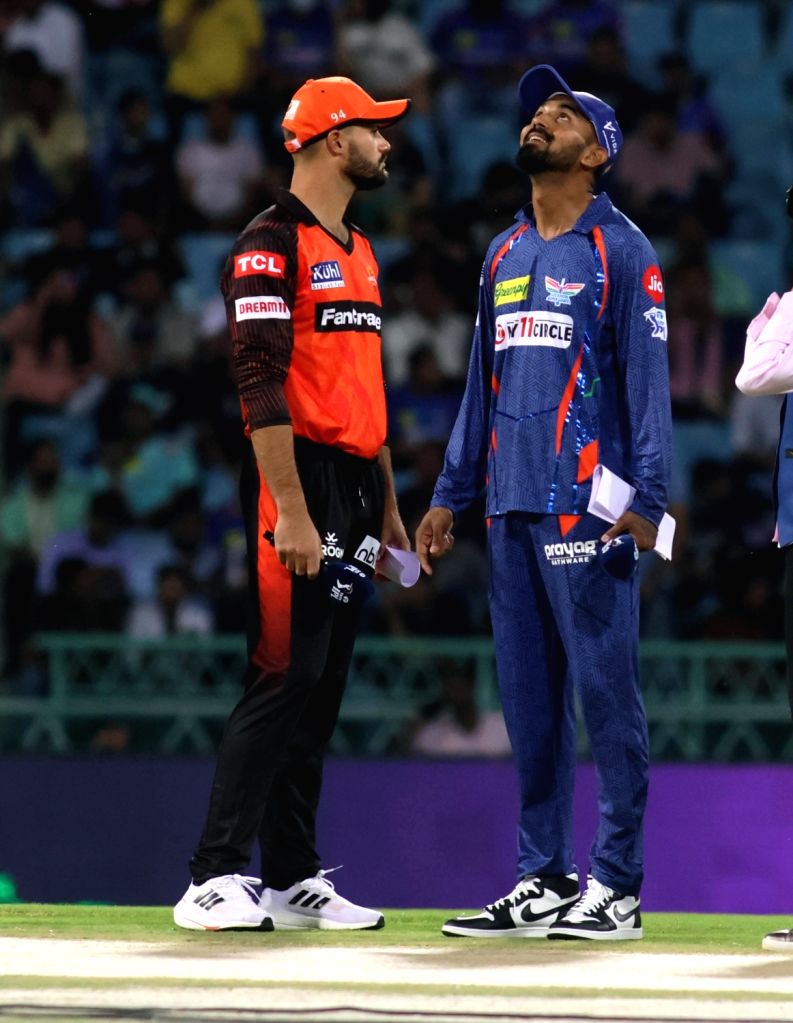 Lucknow : SRH captain Aiden Markram along with LSG captain KL Rahul ...