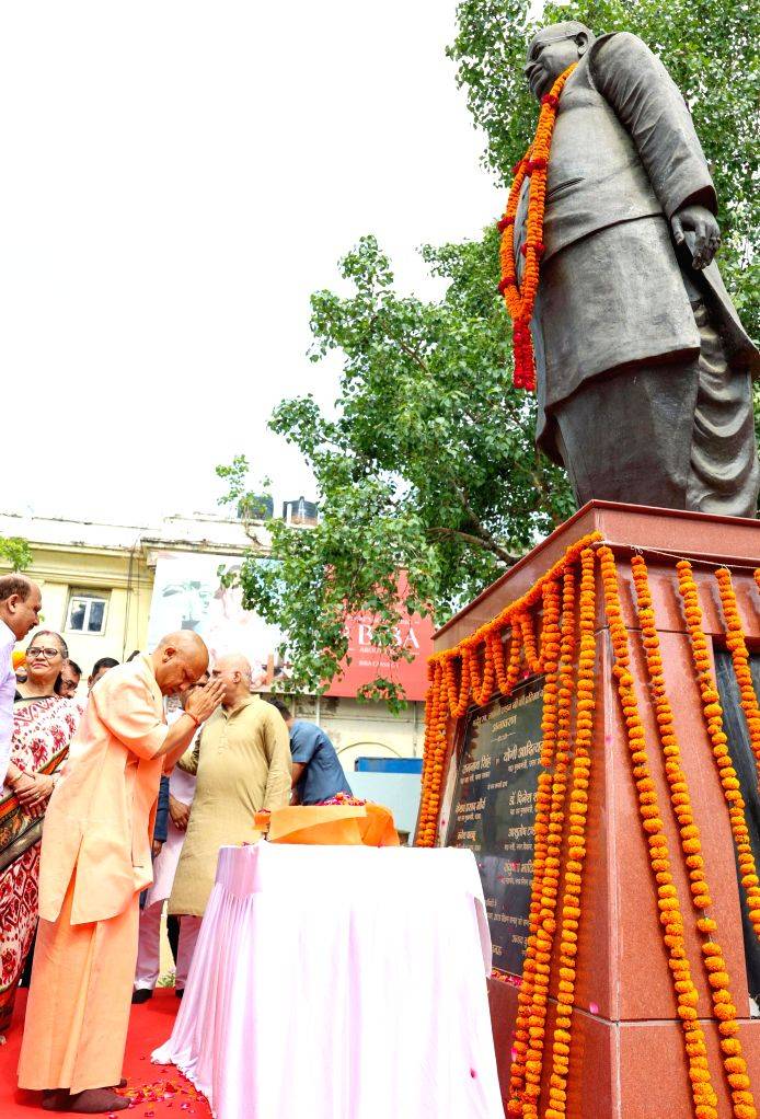 Tribute to Lalji Tandon