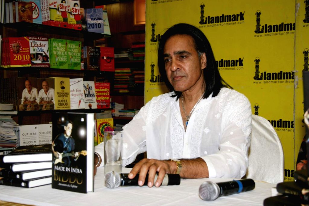 Made in India Biddu's book launch at Landmark.