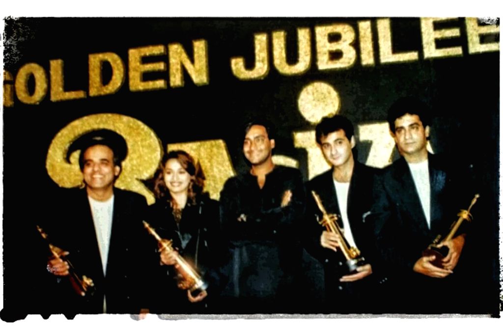 Madhuri Dixit celebrates 25 years of her film 'Raja'