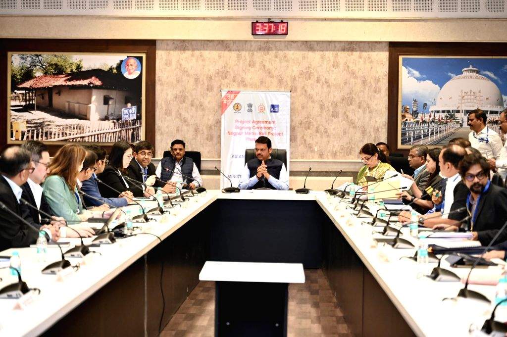 Maharashtra Chief Minister Devendra Fadnavis chairs a meeting with ...