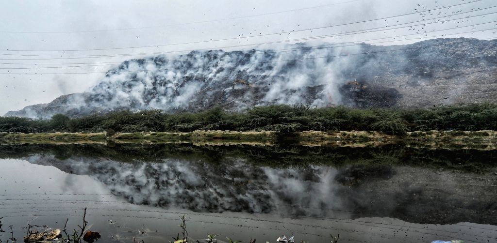Firefighting at Ghazipur landfill on as toxic fumes fill air