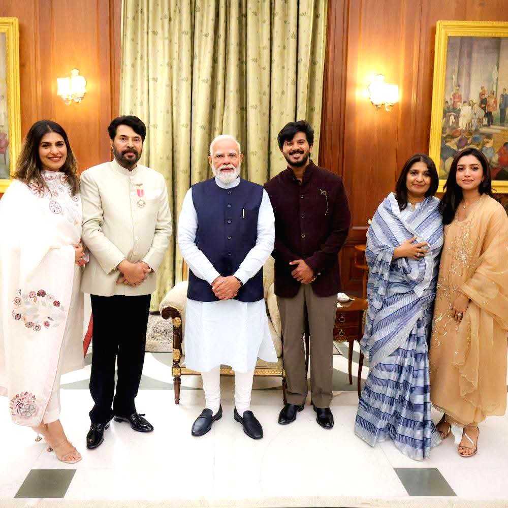 Mammootty and family meet PM Modi