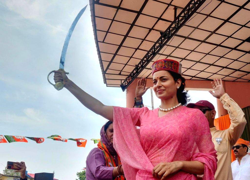 Actor and BJP candidate Kangana Ranaut, along with former CM Jairam ...