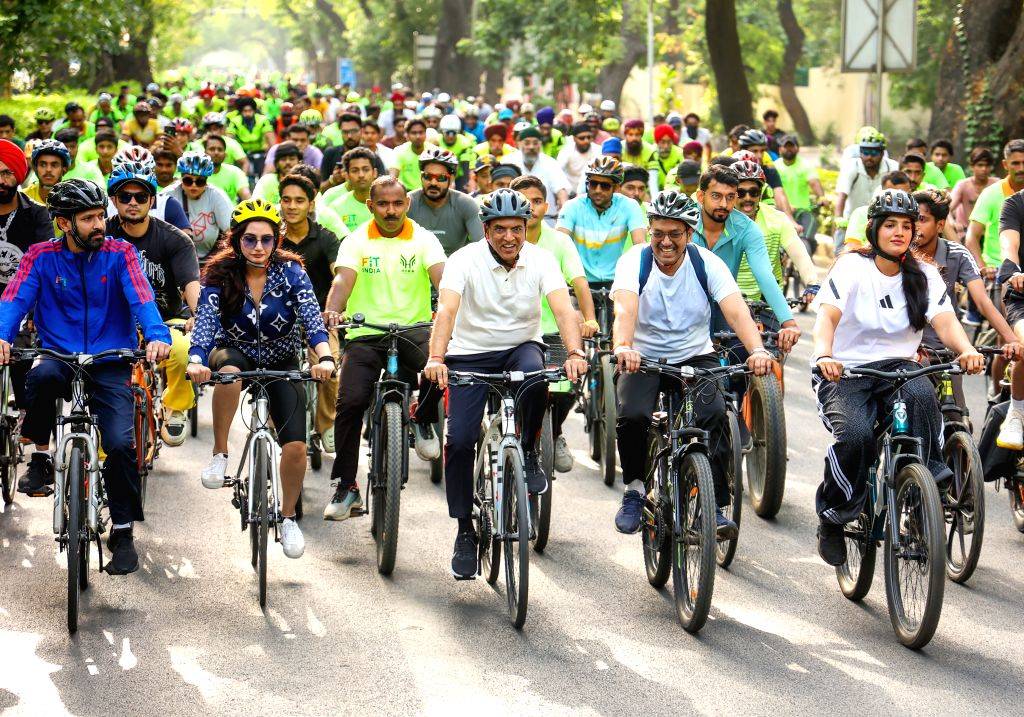 Mansukh Mandaviya Celebrates World Bicycle Day