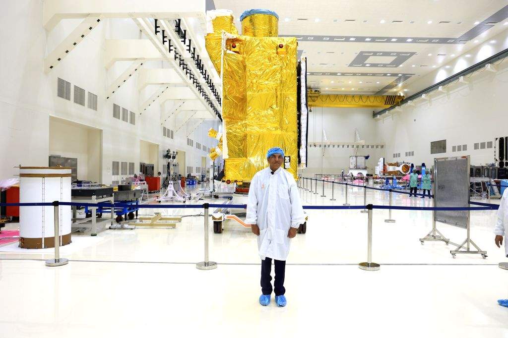 Mansukh Mandaviya Visits ISRO Satellite Integration and Testing ...
