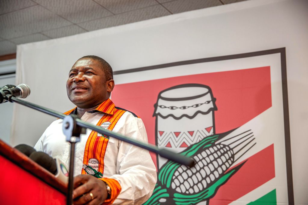 Filipe Nyusi delivers a speech after winning the general elections