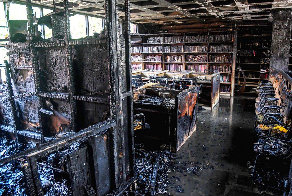 Massive fire at Guru Gobind Singh College library