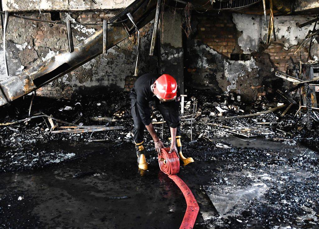 Massive fire at Guru Gobind Singh College library