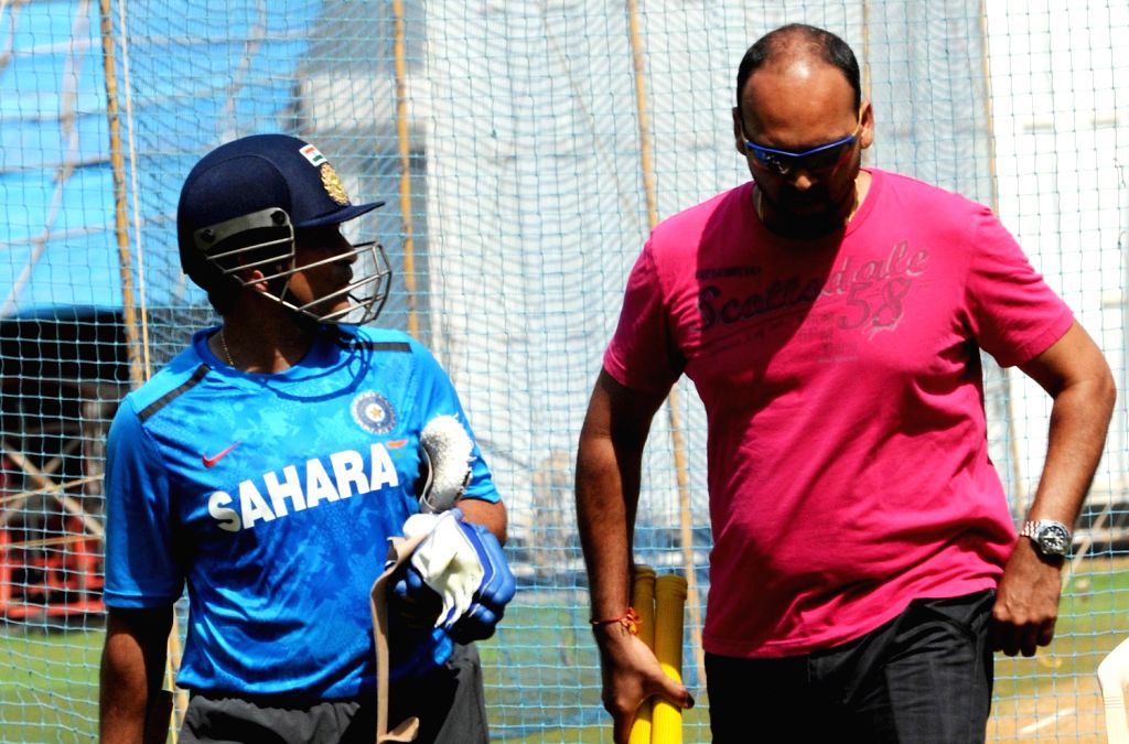 Master Blaster Sachin Tendulkar practices ahead of his final Ranji ...