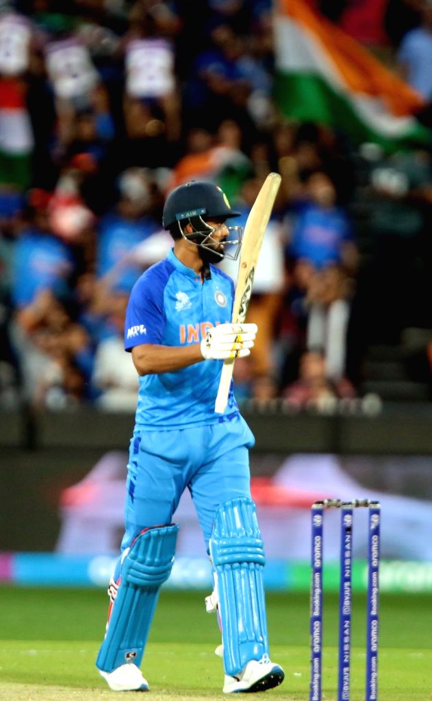 Melbourne : India's KL Rahul celebrates his half century
