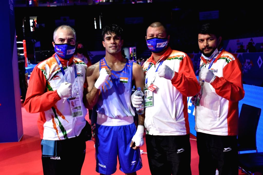 Free Photo: Men's World Boxing Championships: Akash secures first medal ...