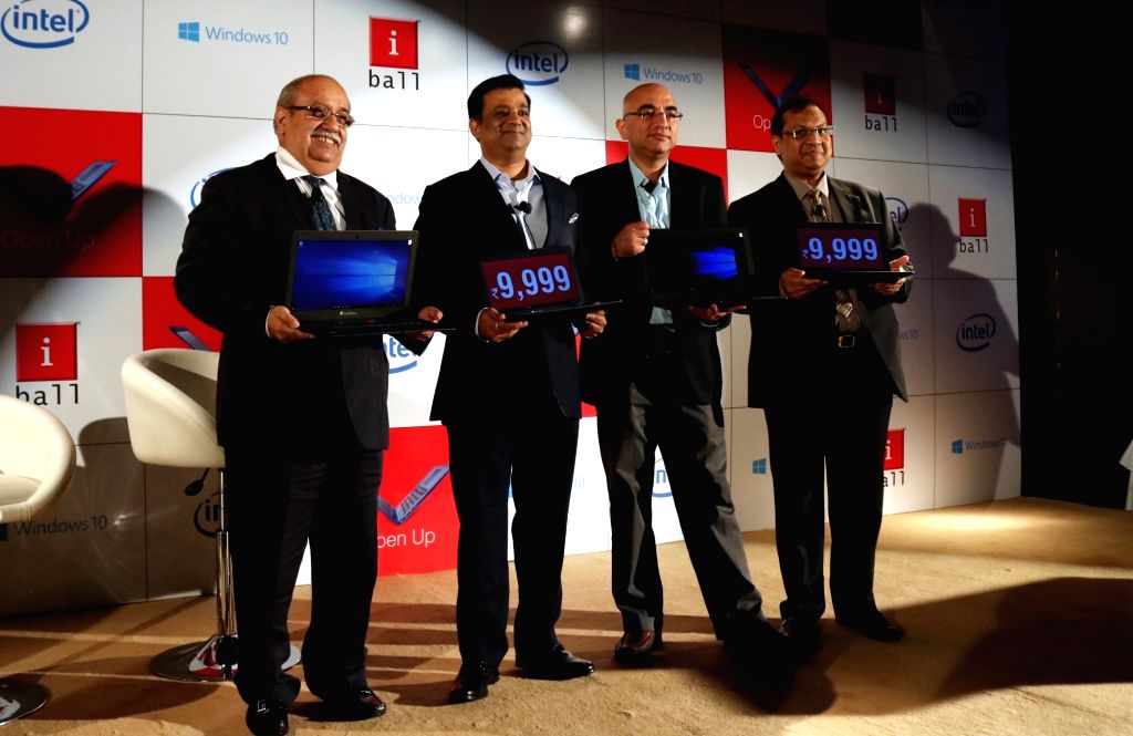 iBall CompBook" - launch