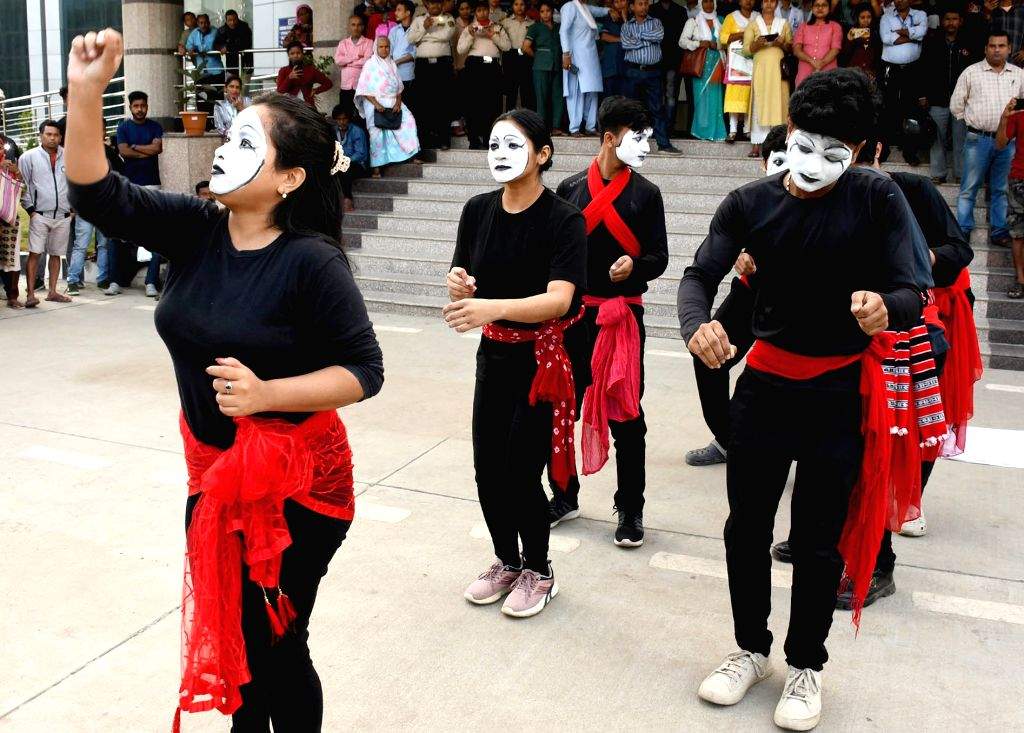 Mime Artists performing Mime for AIDs Awarness