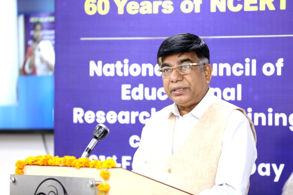 Free photo : Minister of State for Education Subhas Sarkar.