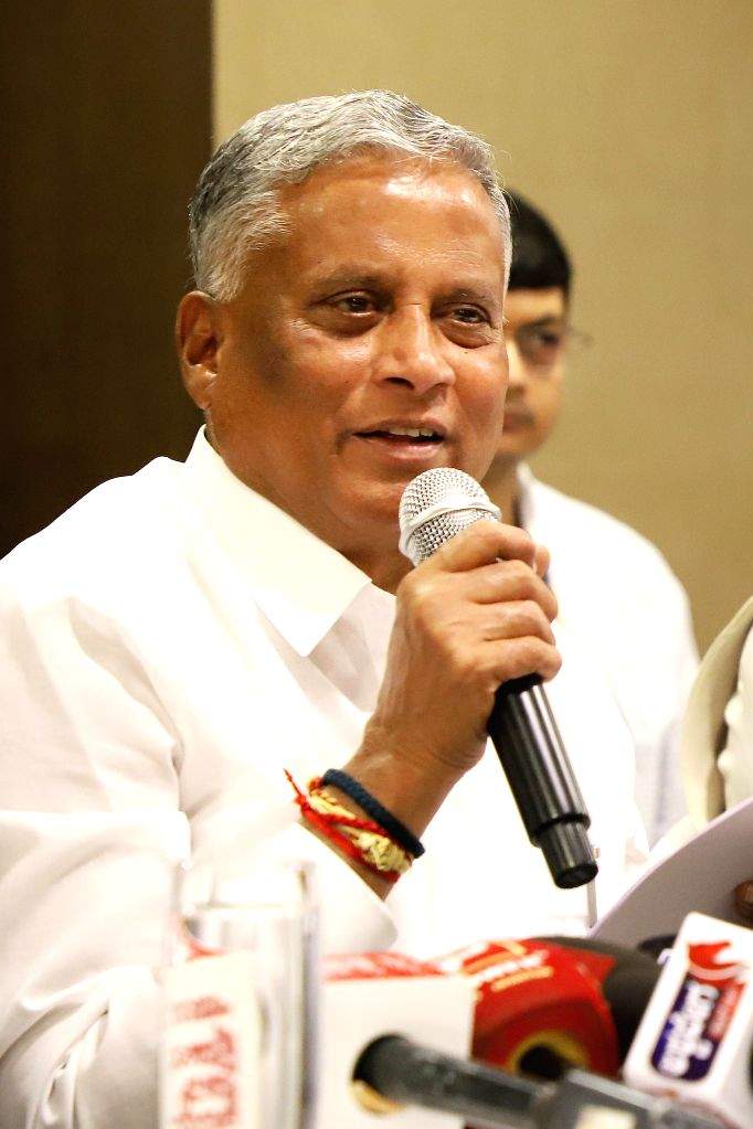 Minister of State (MoS) for Railways V. Somanna addresses a press ...