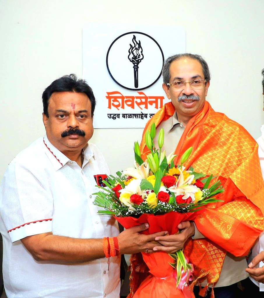 MLA Sunil Prabhu Meets Shiv Sena (UBT) chief Uddhav Thackeray