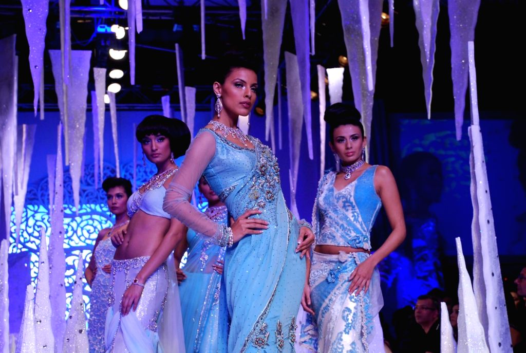 Model on the ramp at India International Jewellery Week on last day.